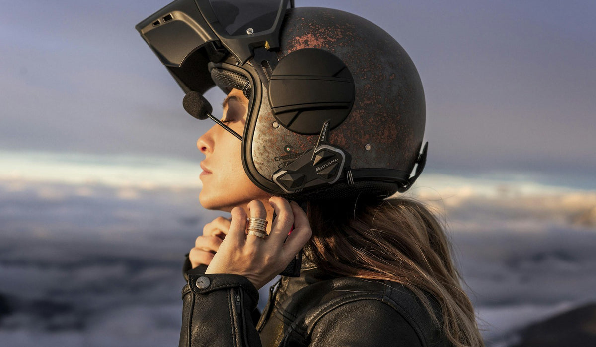 BTR1 Helmet-to-Helmet Bluetooth Intercom 2-Pack | Midland